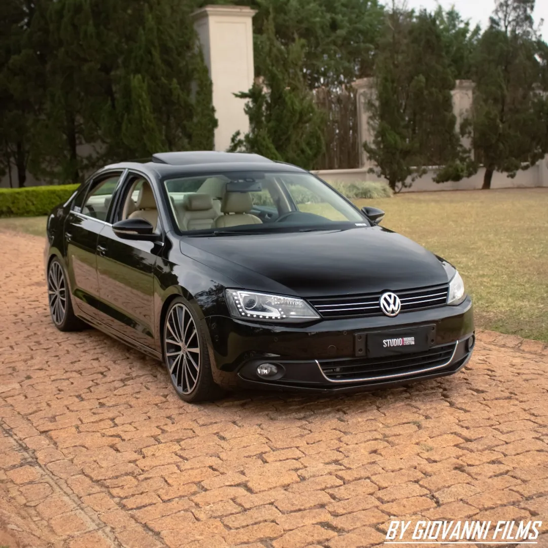 Rodrigo Custom - VW JETTA TSI ARO 19 2013 OU 35K - O Melhor Sistema ...