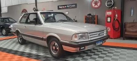 Geraldo Arruda Ação entre amigos - DEL REY 88 PRATA OU MONZA 94 AZUL ...